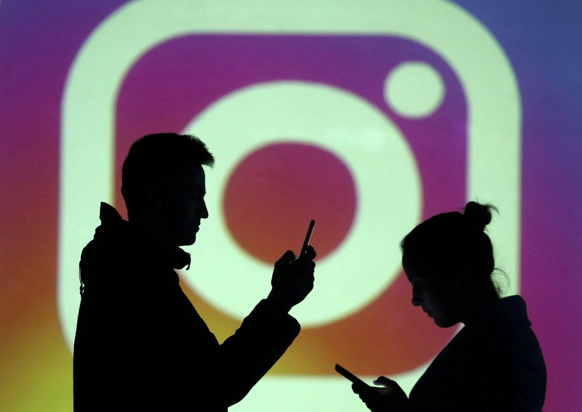Instagram tests blurring nudity in chats to protect teens from sexual ...
