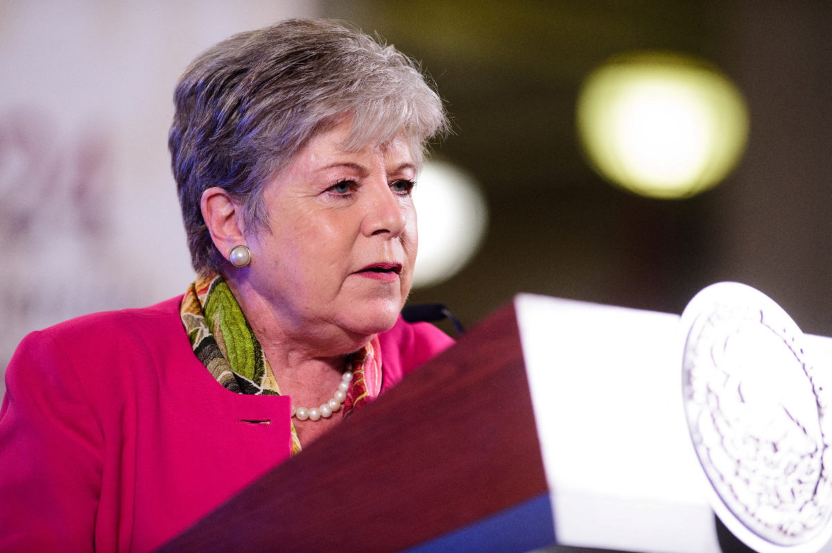 Mexico asks the UN to expel Ecuador over its police raid on the Mexican ...