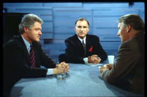 Robert MacNeil, co-founder of NewsHour, dies at 93 | PBS News