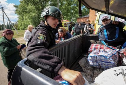 Heavy fighting rages along Ukraine’s northeast front line as civilians ...
