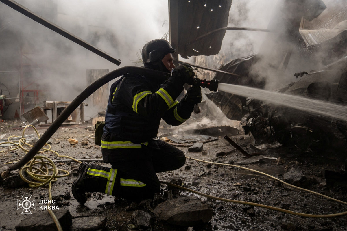 Russian attacks on Ukraine's energy infrastructure cause blackouts ...