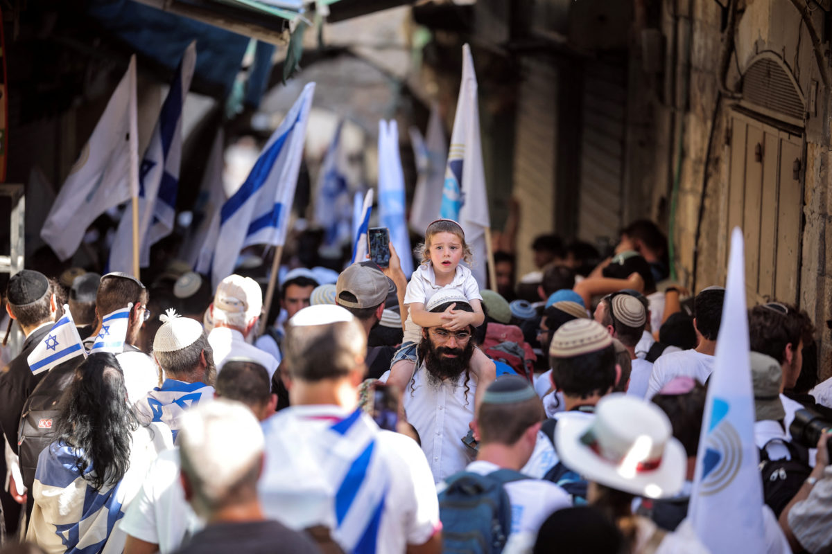 Israeli nationalists chant 'Death to Arabs' in annual Jerusalem Day ...