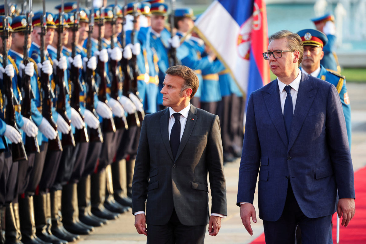 Serbia announces $3 billion deal to buy 12 French fighter jets, in ...