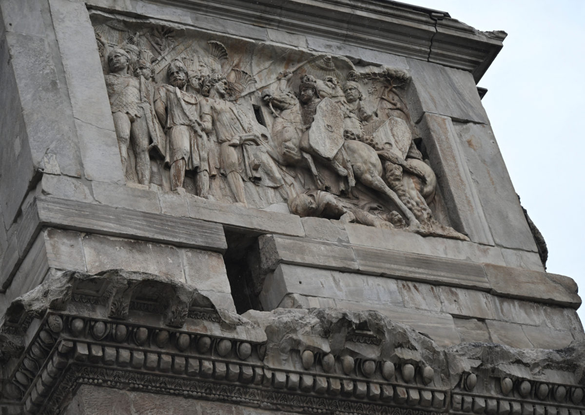 PHOTOS: Lighting strike breaks off marble fragments from Rome’s ancient ...