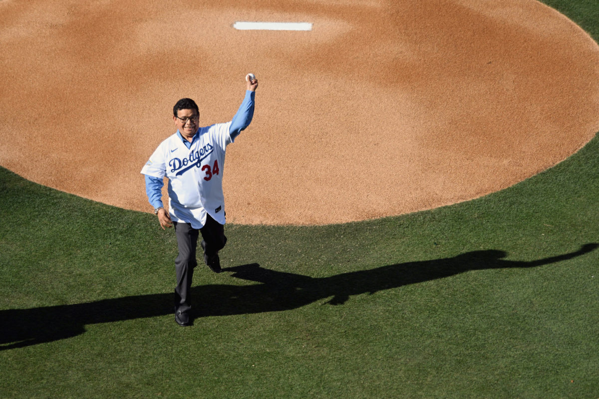 Fernando Valenzuela, Dodgers pitcher who inspired 'Fernandomania,' dies ...