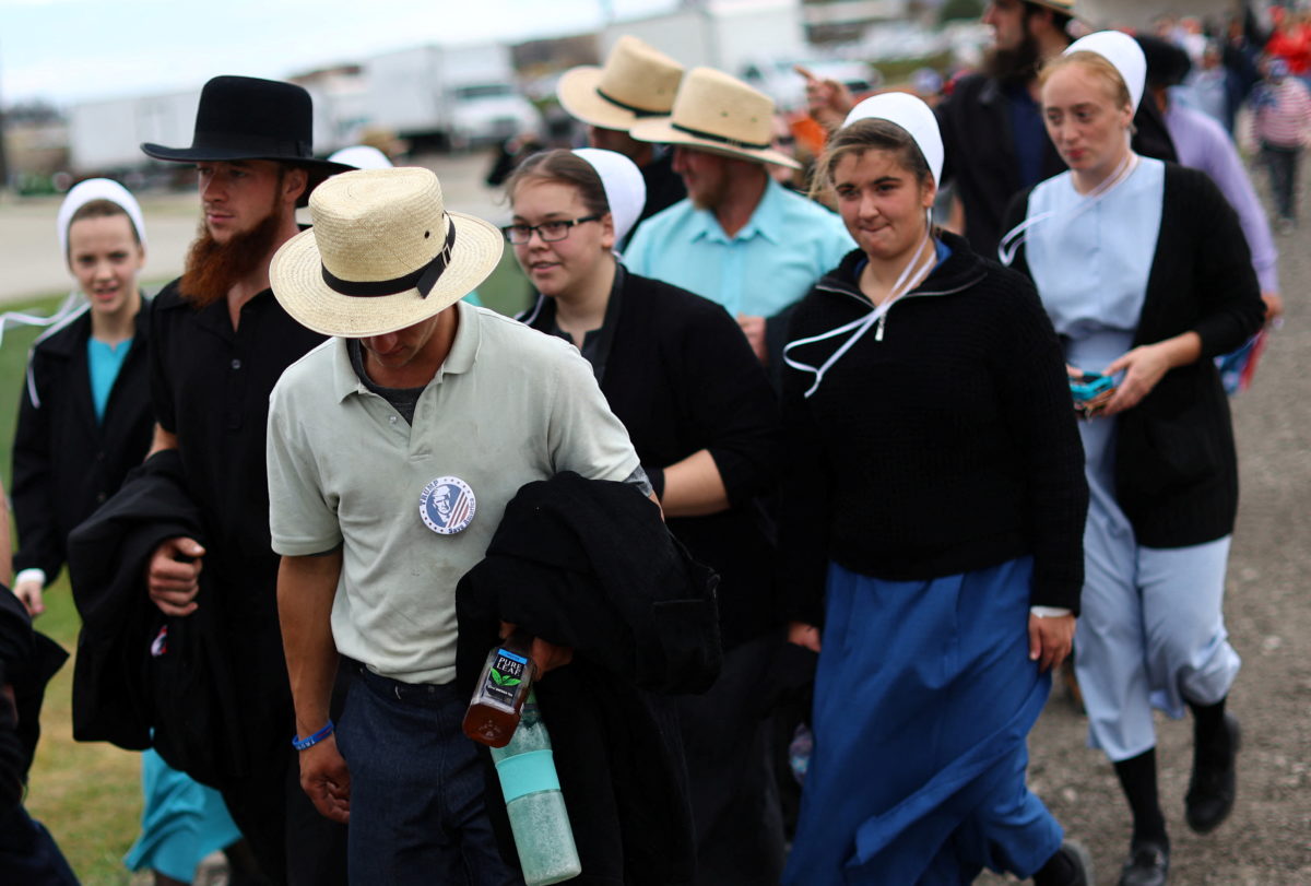 Republicans pursue support from the Amish in Pennsylvania, where only a ...