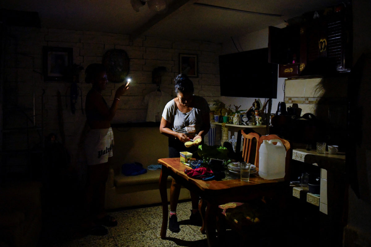Cuba's electrical grid goes offline after major power plant fails | PBS ...