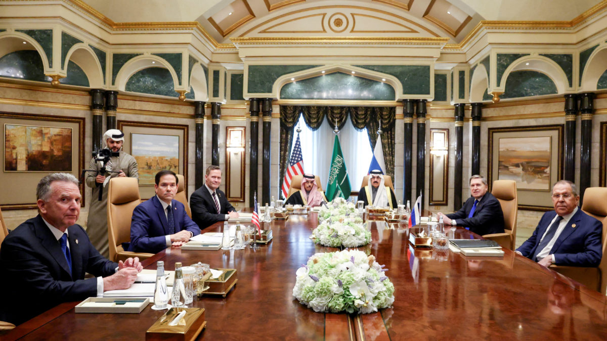 Russian and U.S. officials meet in Saudi Arabia without Ukraine to ...