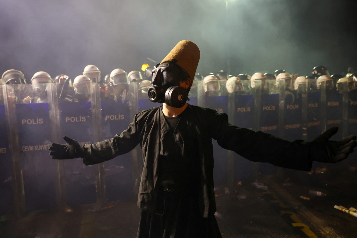 Turkey detains journalists as protests grow over the jailing of key ...