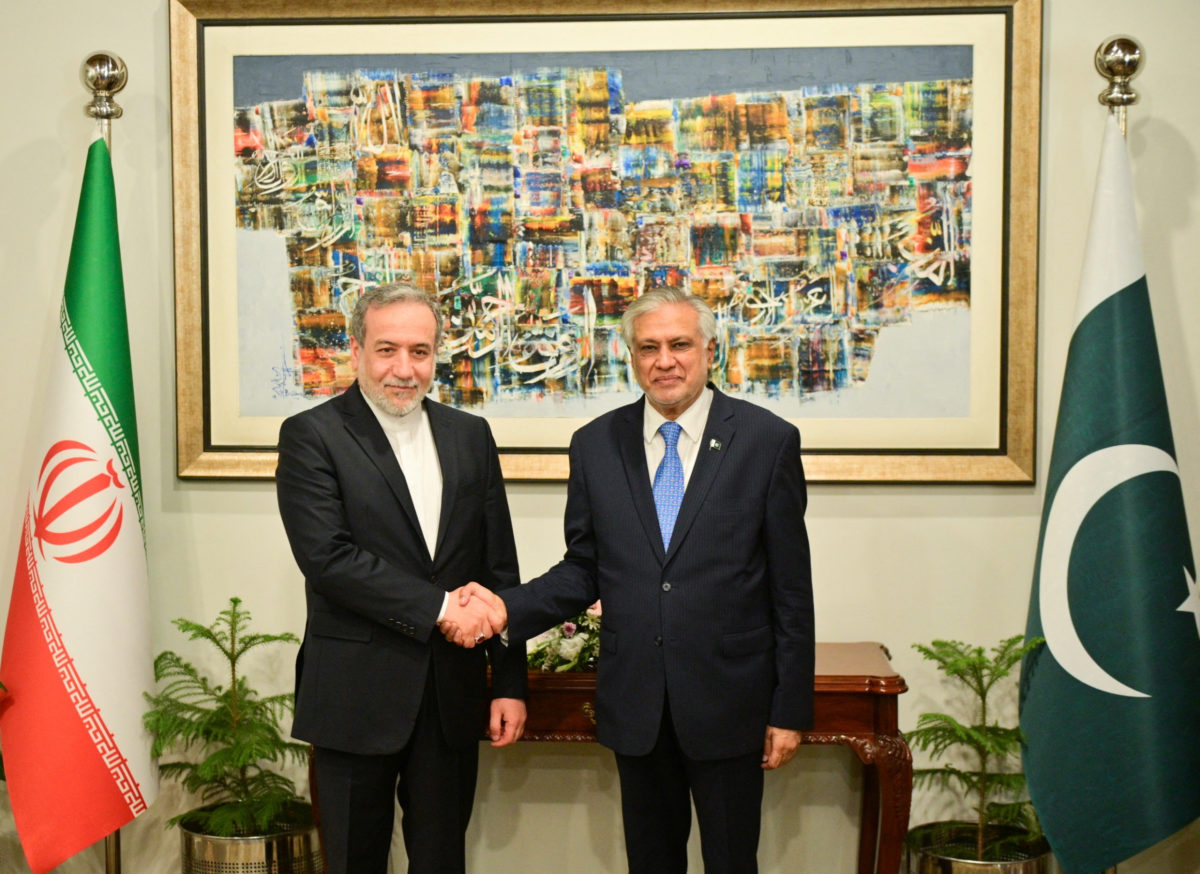 Iran's top diplomat tries to mediate Pakistan-India escalation over ...
