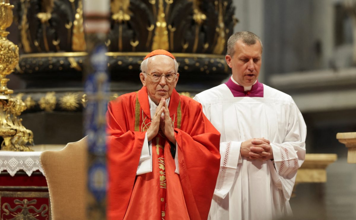 Before secret voting begins, senior cardinal urges conclave to pick a ...