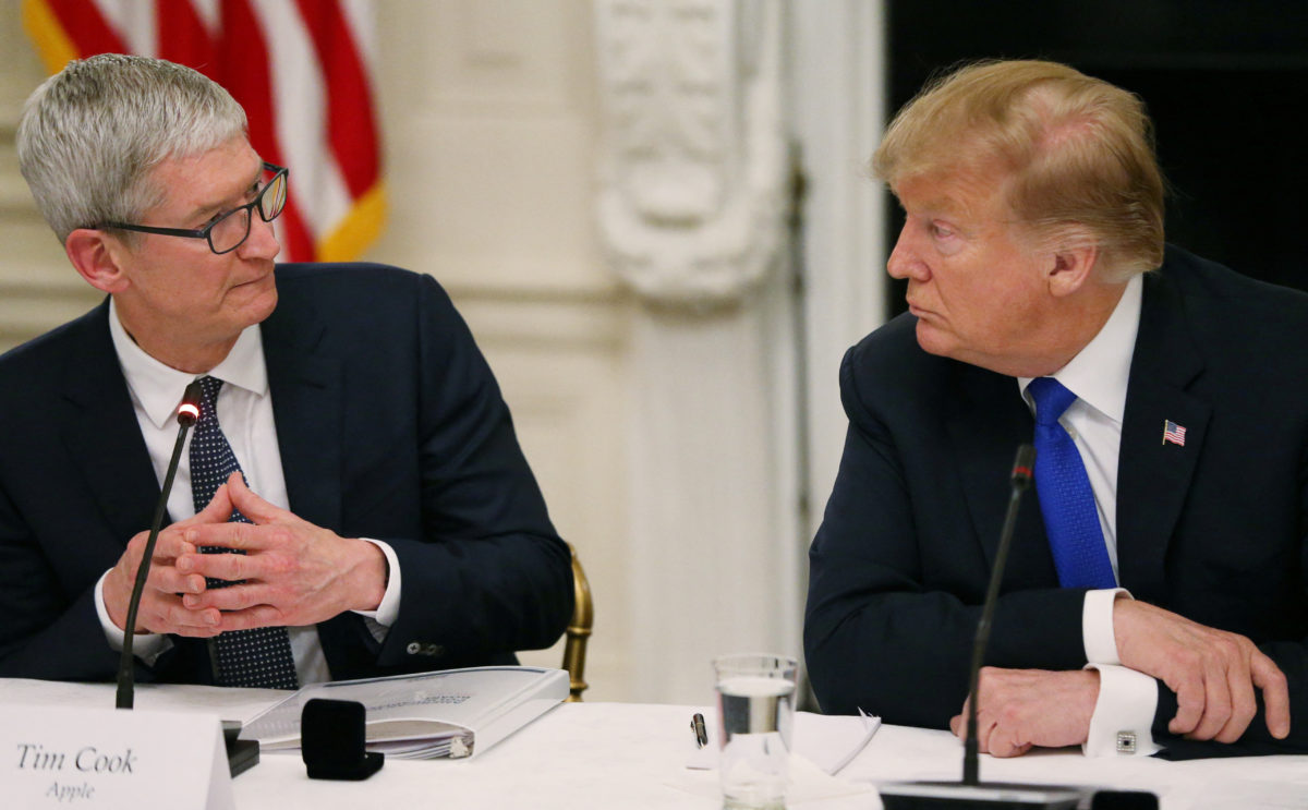 Stock markets tumble after Trump threatens tariffs against European ...