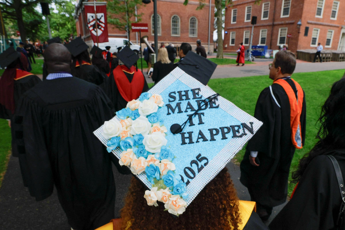 Harvard graduates cheer commencement speakers calling for school to ...