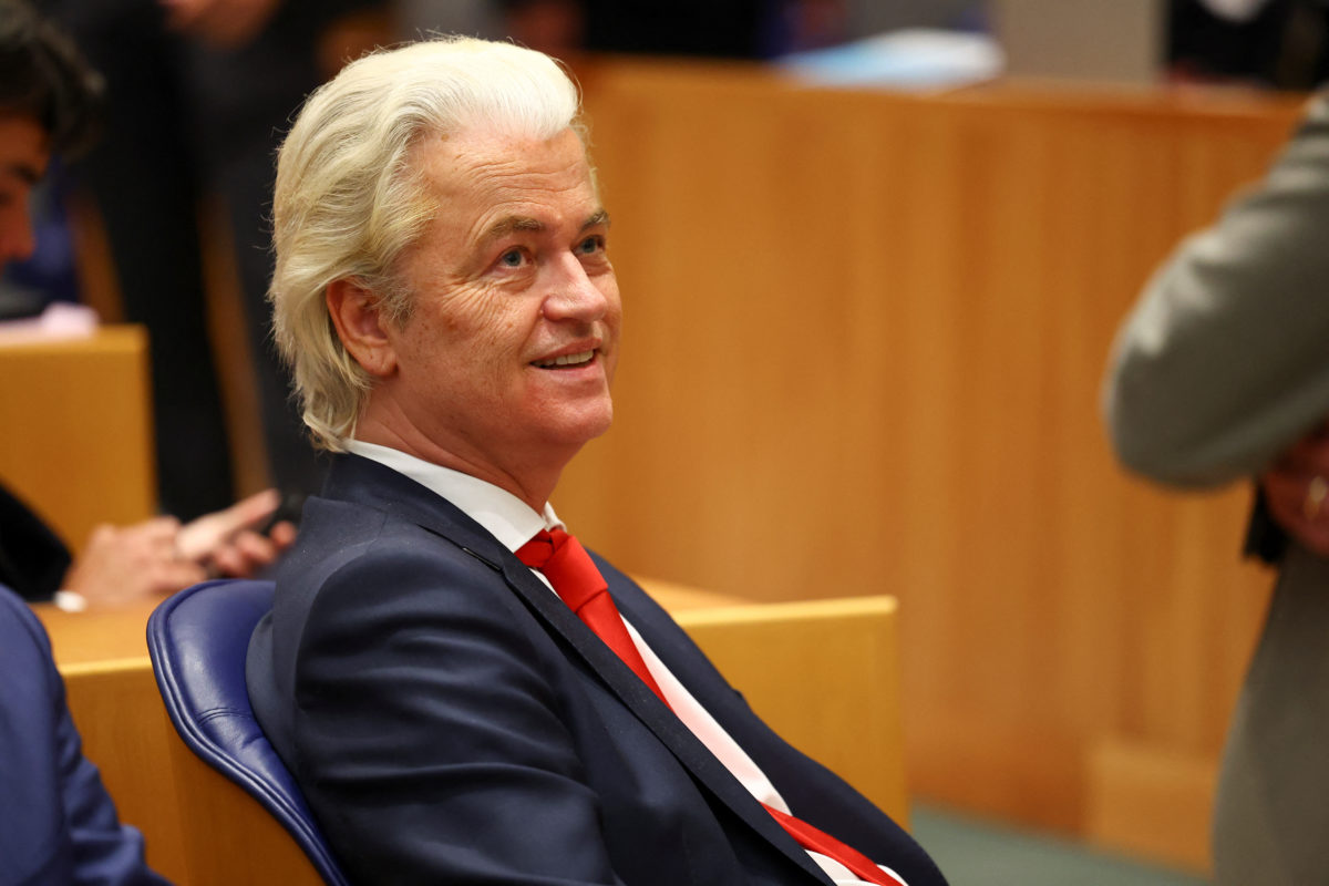 Far-right leader Geert Wilders throws Dutch politics into turmoil by ...