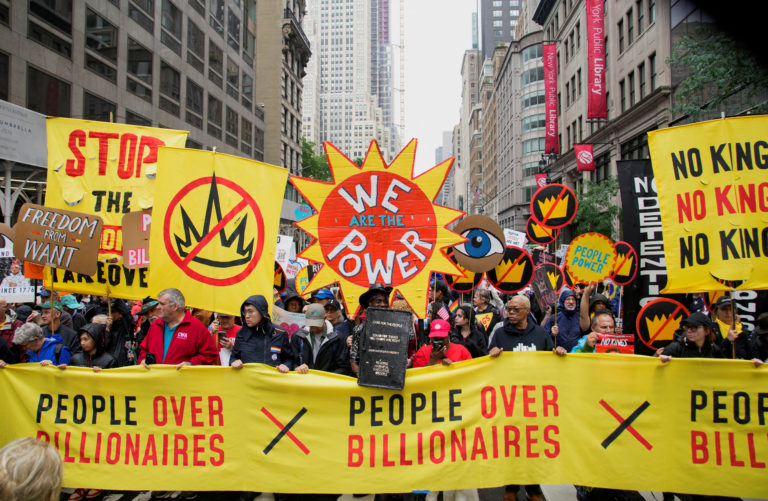 Protesters gather across the U.S. at nationwide anti-Trump ‘No Kings ...