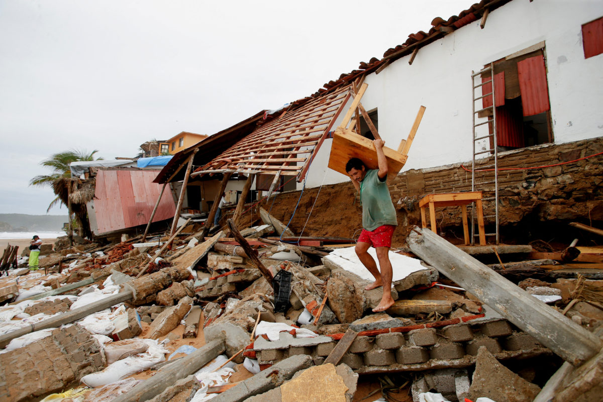 In aftermath of Hurricane Erick, Mexico assesses damage as rising ...