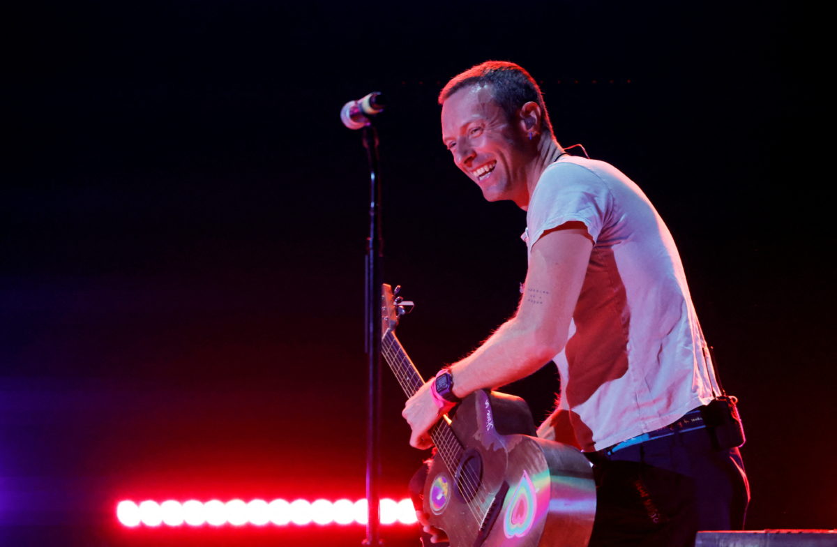 Tech company CEO resigns after video captured at Coldplay concert goes ...