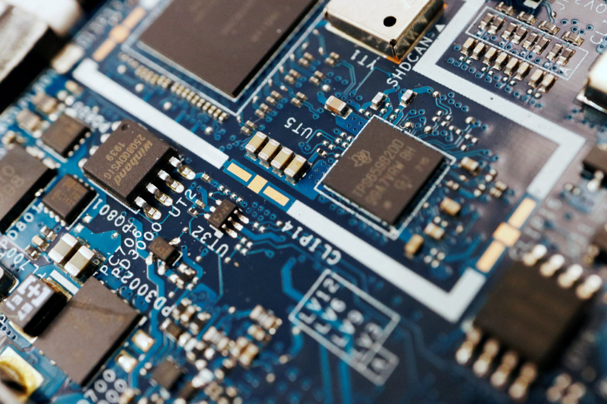 Trump's planned 100% tariff on computer chips sparks confusion | PBS News