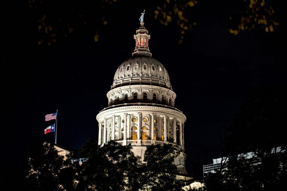 Texas Senate passes redrawn congressional map favoring GOP, sends to ...