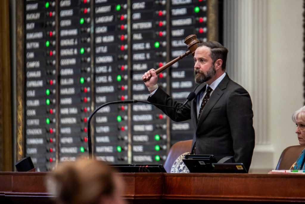 How partisan redistricting battles could decide the next Congress | PBS News