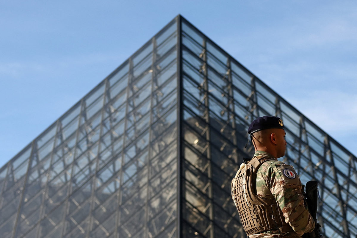 Key details emerge in Louvre jewel heist as 5 more are arrested | PBS News